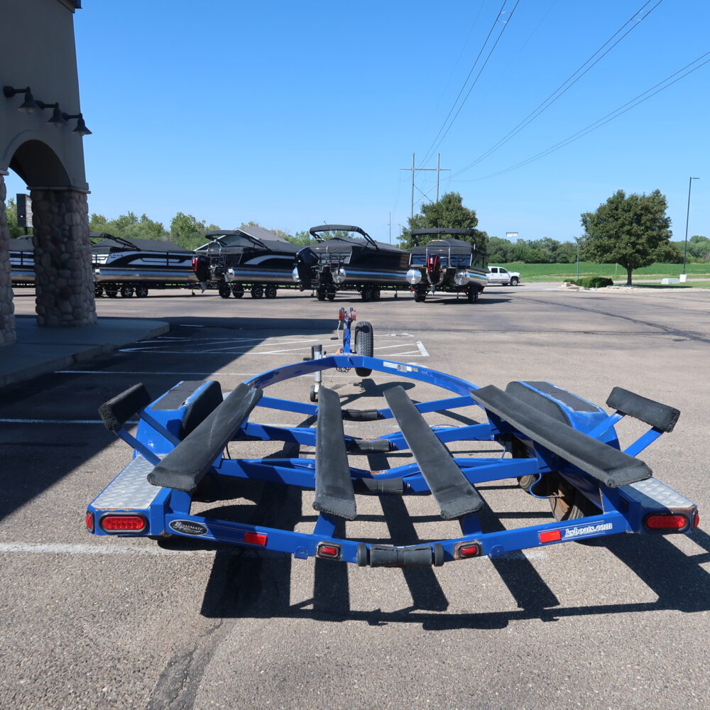 2013 Boat Mate Trailer - Beacon Marine Boats